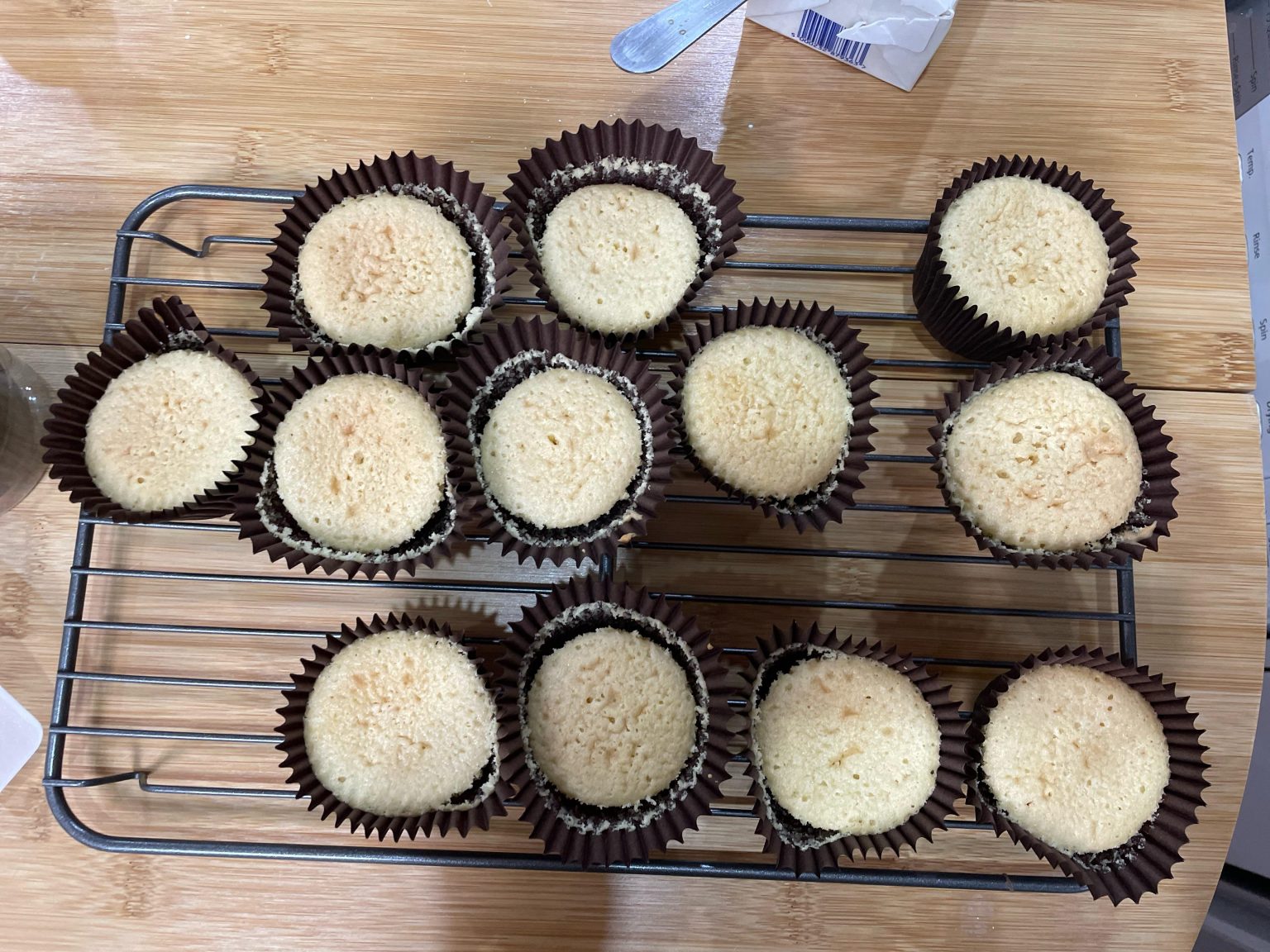 Why Does Cake Shrink After Baking?: Top Reasons and Solutions – CakePedia