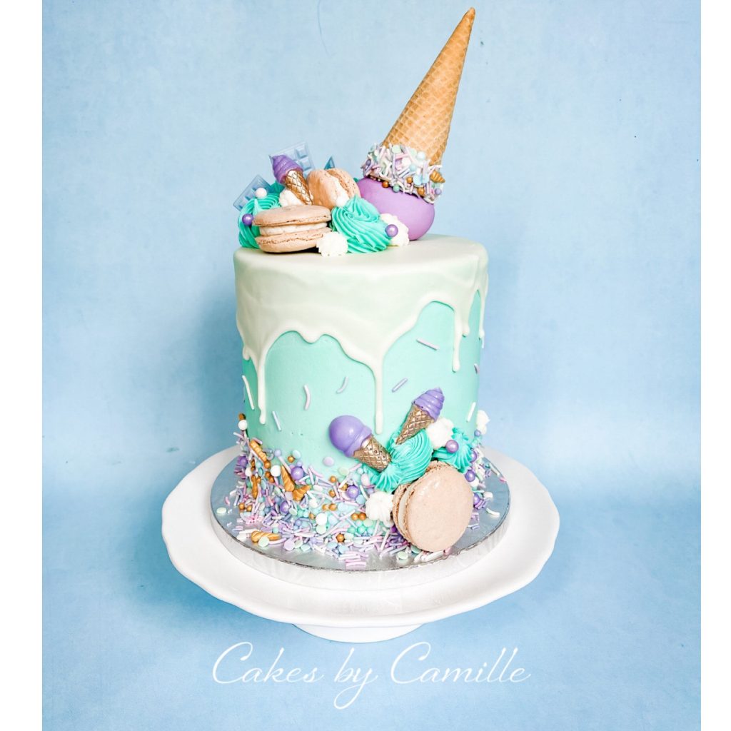 Queen Cake: The Ultimate Recipe for a Royal Delight – CakePedia